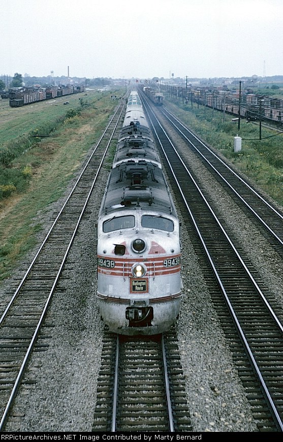 CB&Q 9943B and Two Sisters Elephant Style with the CZ